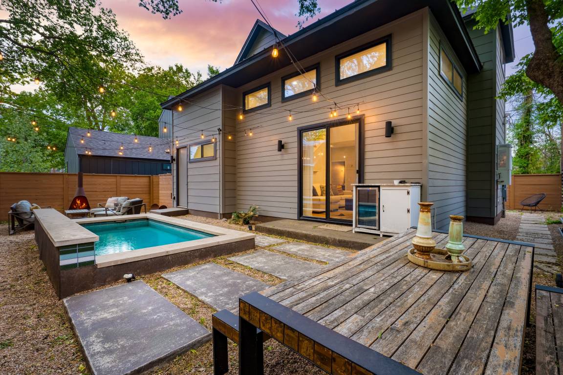 93 M² Ferienhaus ∙ 2 Schlafzimmer ∙ 6 Gäste - Downtown Austin - Austin