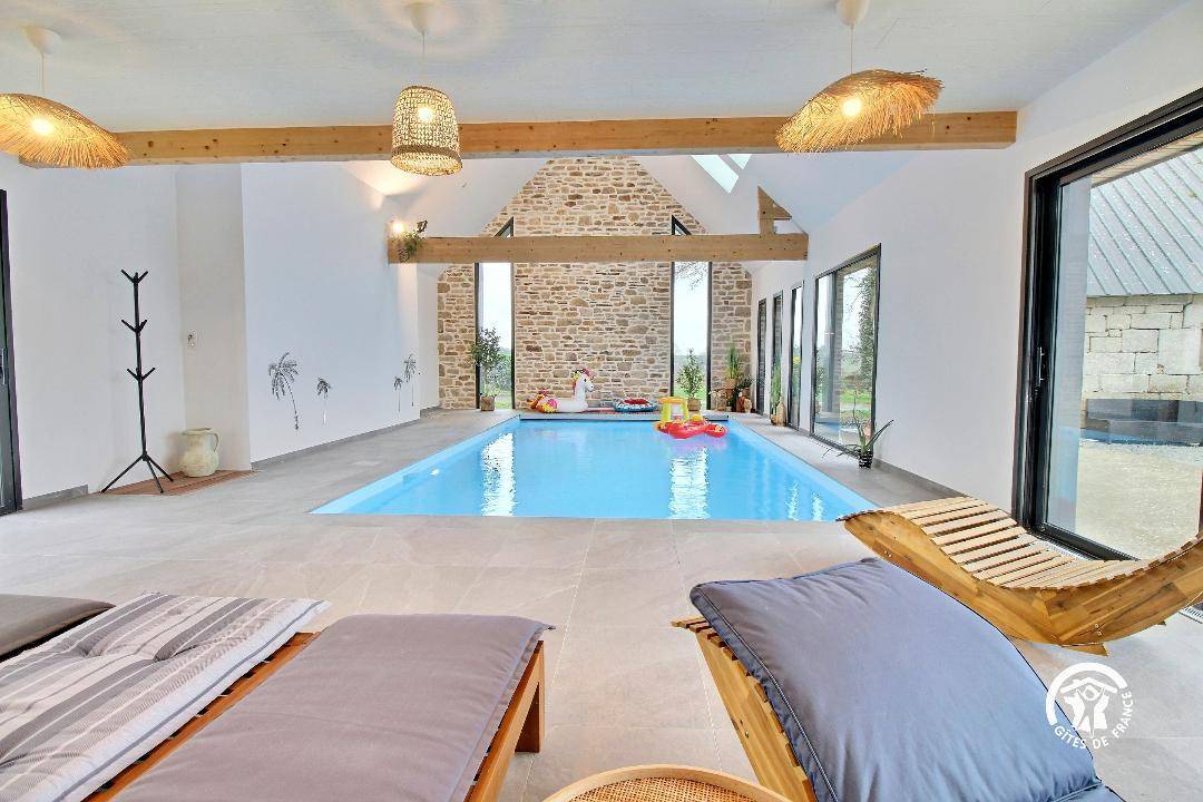 130 M² Gîte ∙ 4 Chambres ∙ 10 Personnes - Pontivy