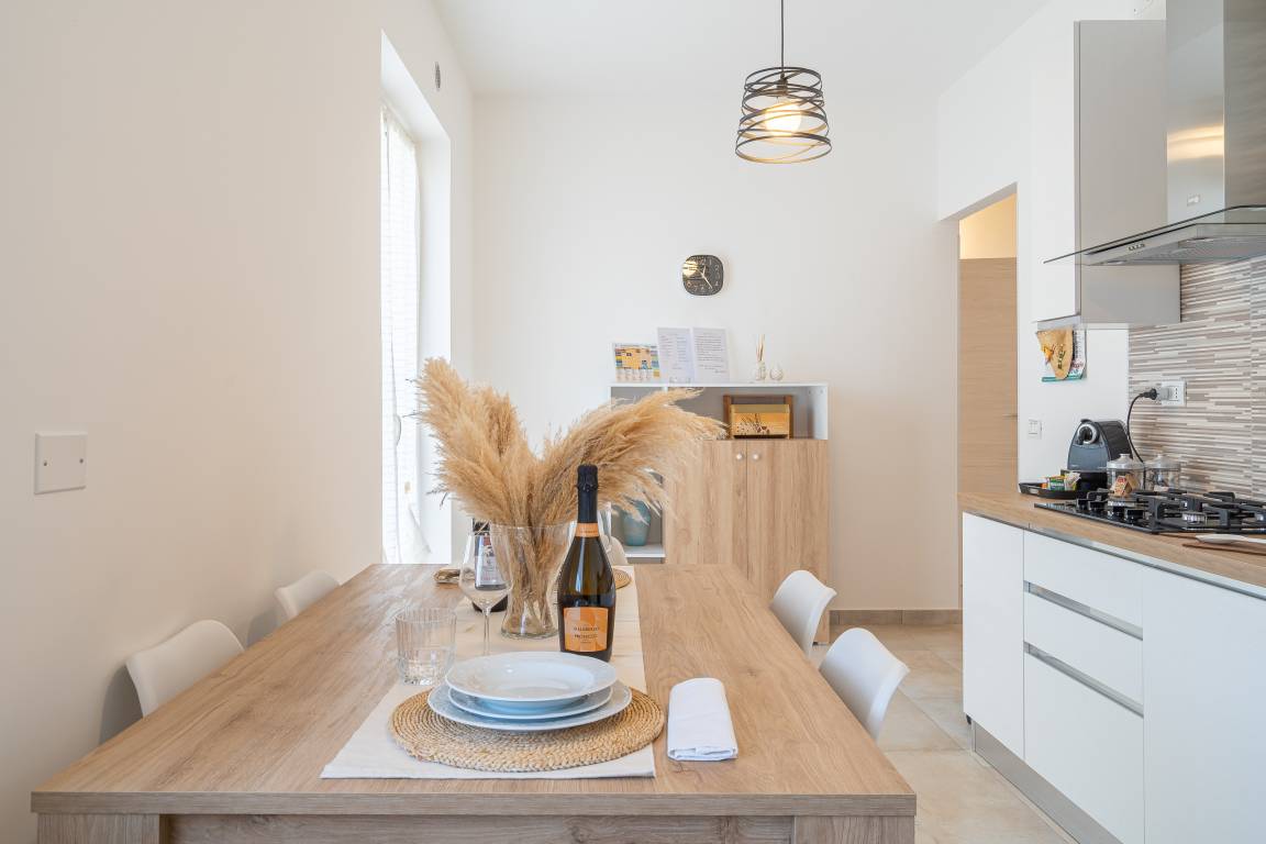 90 M² Apartamento ∙ 3 Habitaciones ∙ 6 Huéspedes - Pachino