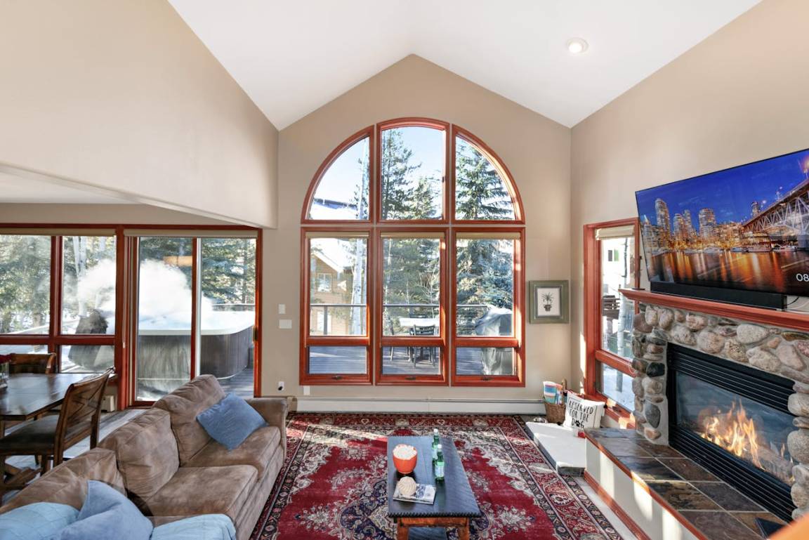House ∙ 3 Bedrooms ∙ 14 Guests - Steamboat Springs