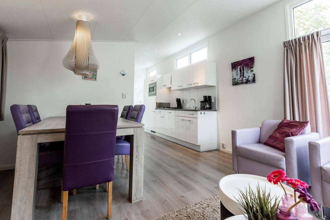 Hotel ∙ 2 Bedrooms ∙ 5 Guests - Veenendaal