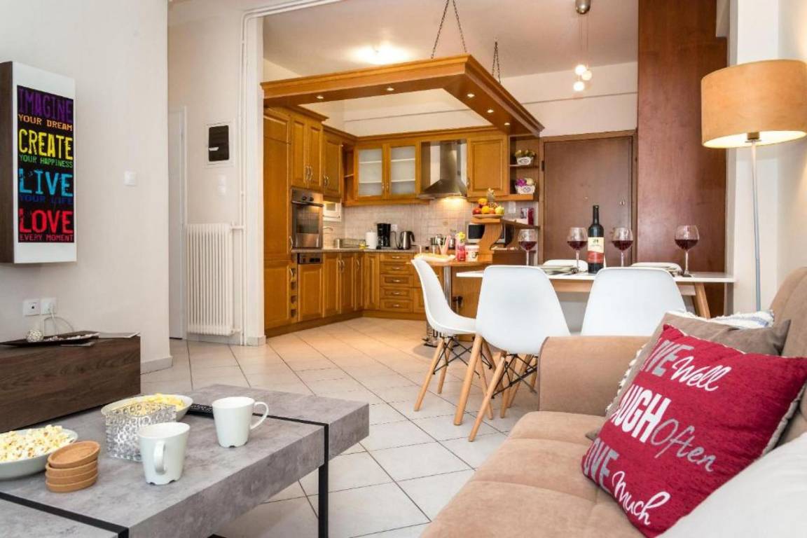 74 M² Appartement ∙ 2 Slaapkamers ∙ 5 Gasten - Kifisia