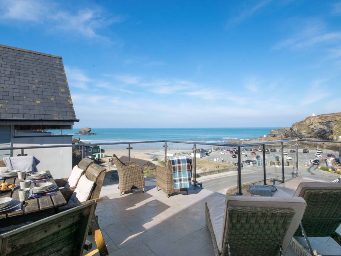 Cottage ∙ 4 Bedrooms ∙ 8 Guests - Pool