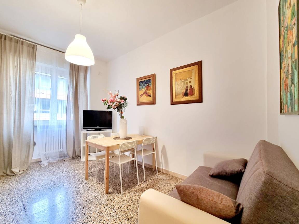 150 M² Ferienhaus ∙ 3 Schlafzimmer ∙ 6 Gäste - Mailand
