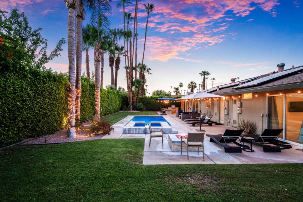 155 M² House ∙ 3 Bedrooms ∙ 6 Guests - Cathedral City, CA