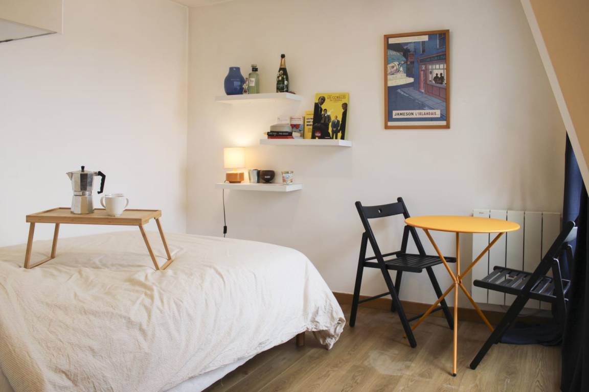 18 M² Studio ∙ 2 Personnes - Paris
