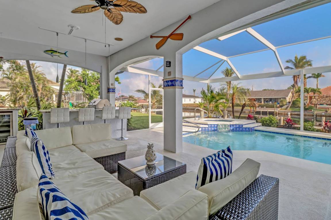 192 M² House ∙ 3 Bedrooms ∙ 6 Guests - Sanibel Island, FL