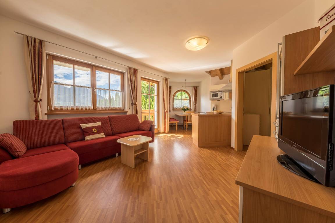 60 M² Ferienwohnung ∙ 2 Schlafzimmer ∙ 6 Gäste - Dorf Tirol