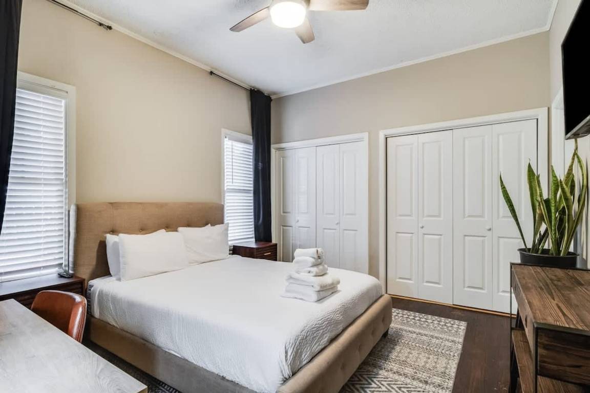 Apartment ∙ 1 Bedroom ∙ 2 Guests - Lafayette, LA