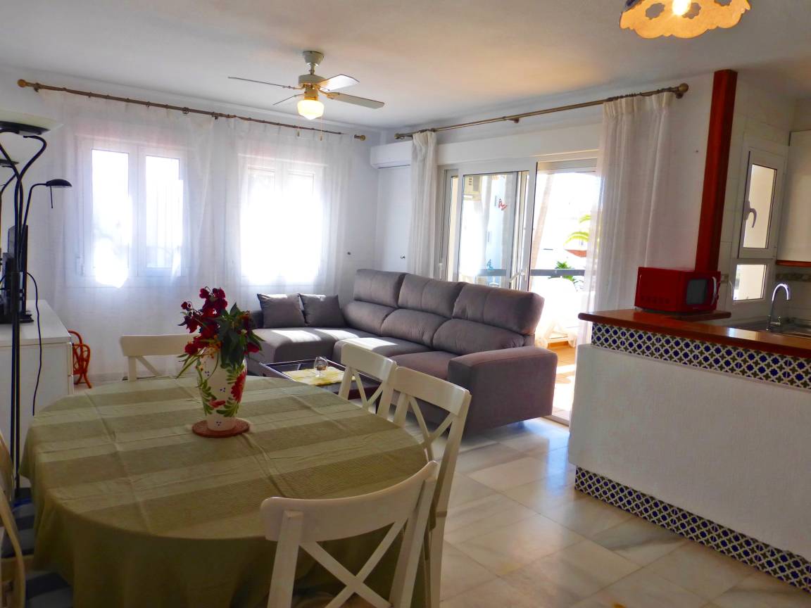 76 M² Appartamento Vacanza ∙ 2 Camere Da Letto ∙ 4 Ospiti - Roquetas de Mar