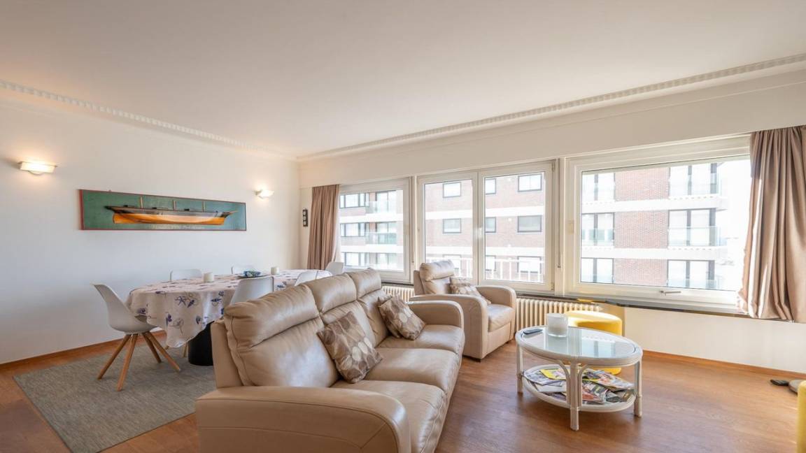 110 M² Ferienwohnung ∙ 3 Schlafzimmer ∙ 8 Gäste - Knokke-Heist
