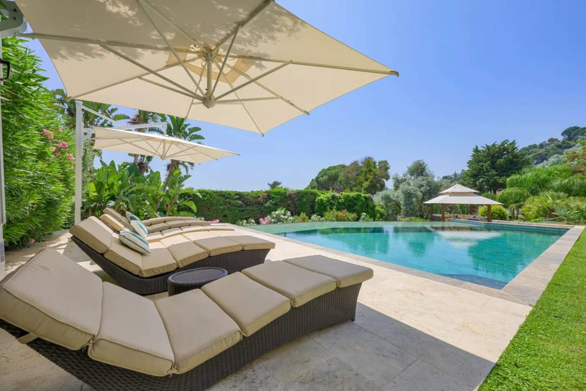 300 M² Casa ∙ 5 Habitaciones ∙ 10 Huéspedes - Vallauris