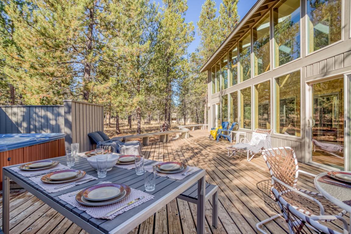 215 M² House ∙ 4 Bedrooms ∙ 12 Guests - Sunriver, OR
