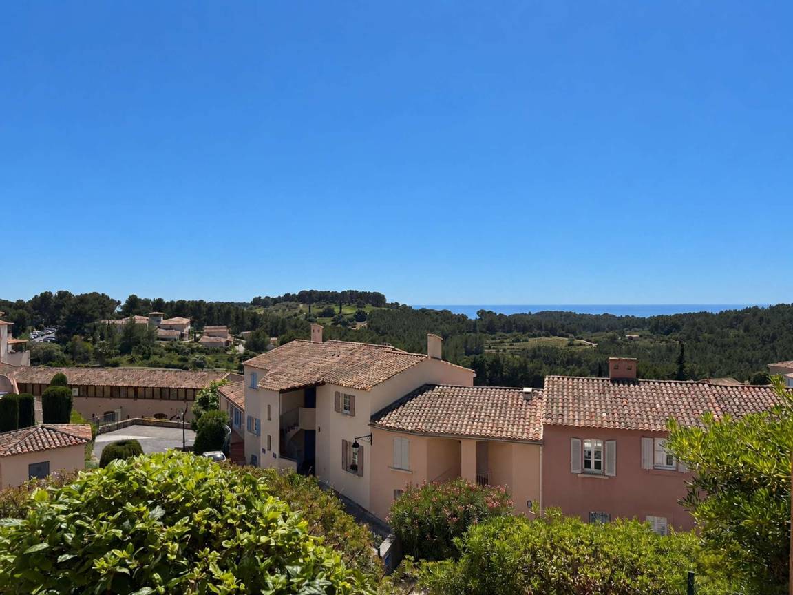 70 M² Appartement ∙ 2 Chambres ∙ 6 Personnes - Saint-Cyr-sur-Mer