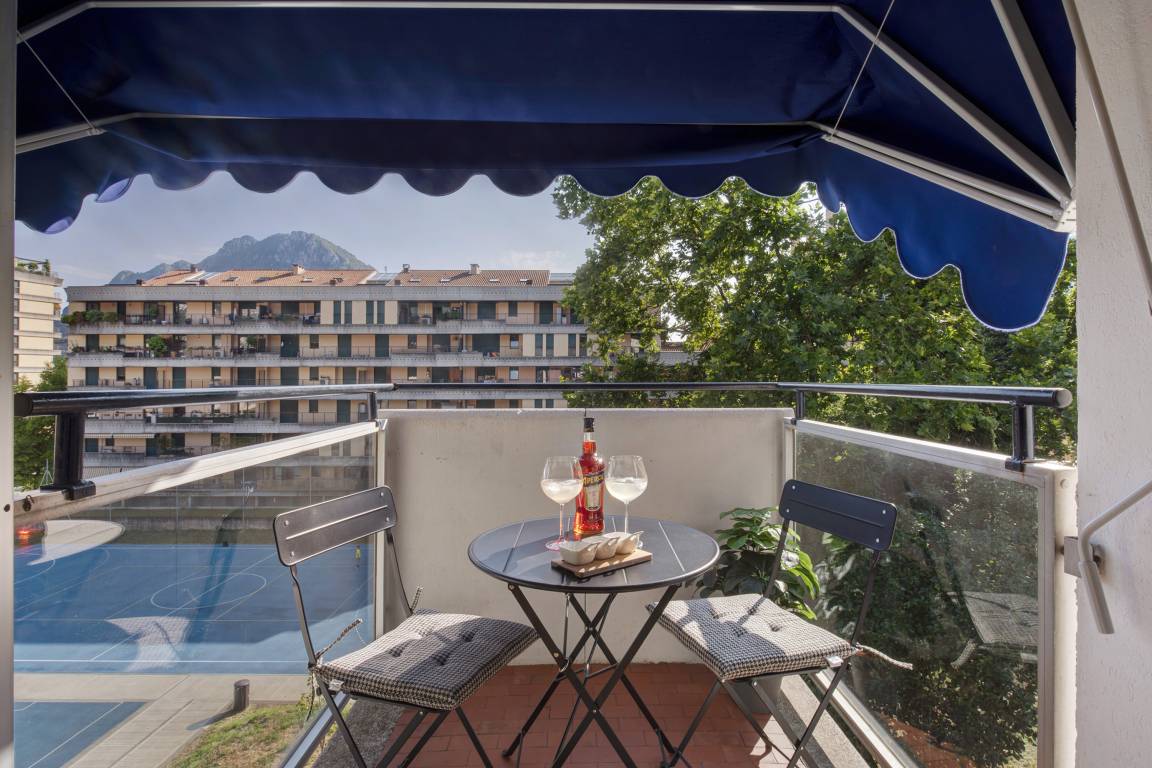 85 M² Ferienwohnung ∙ 2 Schlafzimmer ∙ 6 Gäste - Lecco