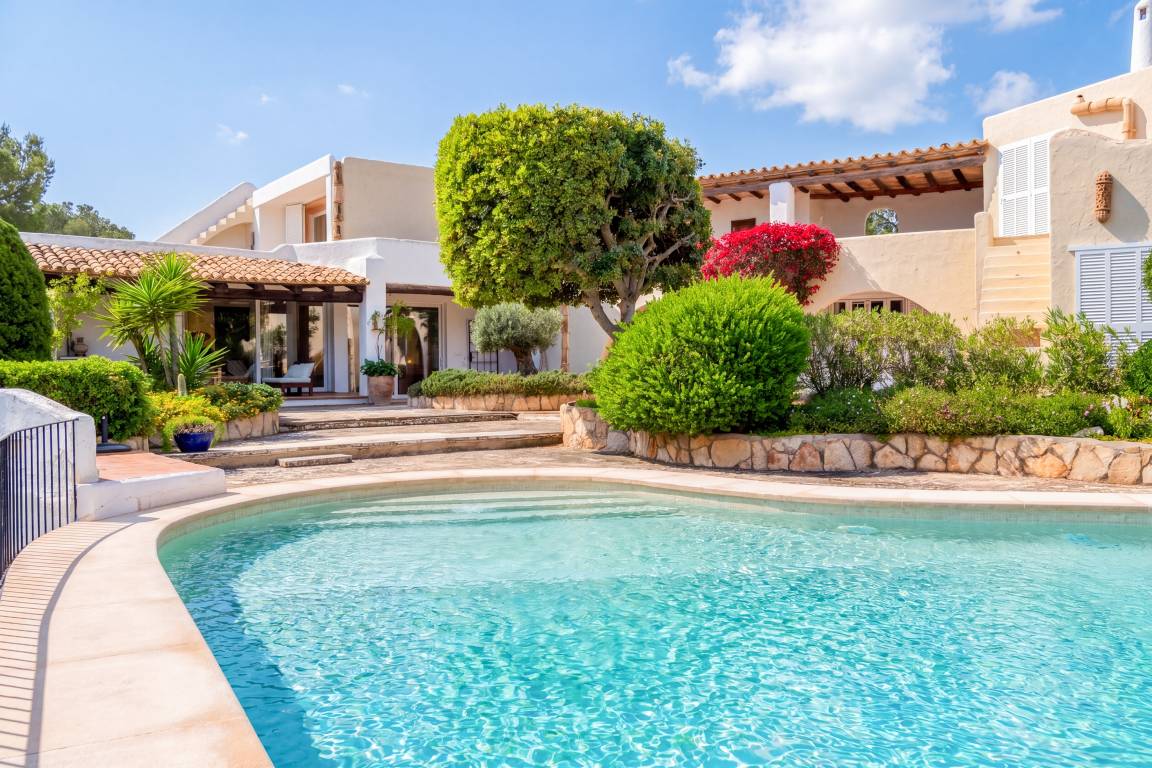 300 M² House ∙ 4 Bedrooms ∙ 8 Guests - Sant Elm