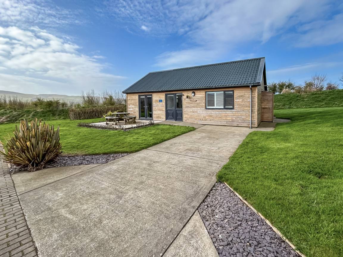 Cottage ∙ 2 Bedrooms ∙ 4 Guests - Isle of Man