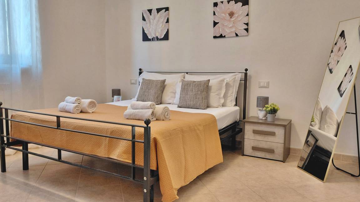 70 M² Apartamento ∙ 2 Quartos ∙ 5 Hóspedes - Sássari