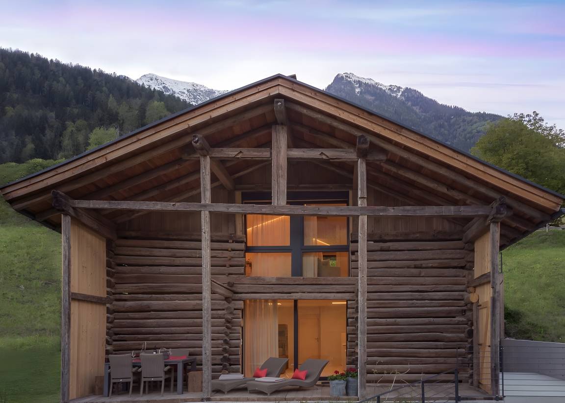 100 M² Chalet ∙ 2 Schlafzimmer ∙ 6 Gäste - Meran