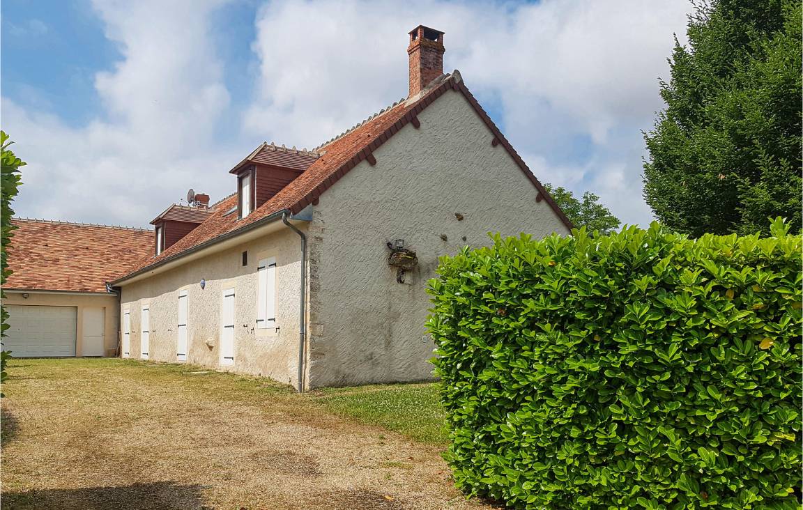 130 M² Maison De Vacances ∙ 3 Chambres ∙ 6 Personnes - Indre