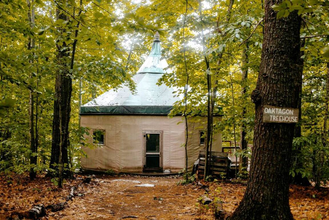 Camping ∙ 1 Chambre ∙ 8 Personnes - Maine