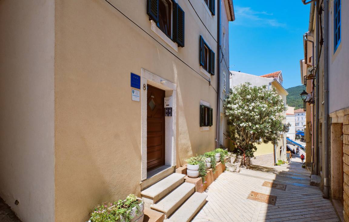 27 M² Apartment ∙ 1 Bedroom ∙ 2 Guests - Cres