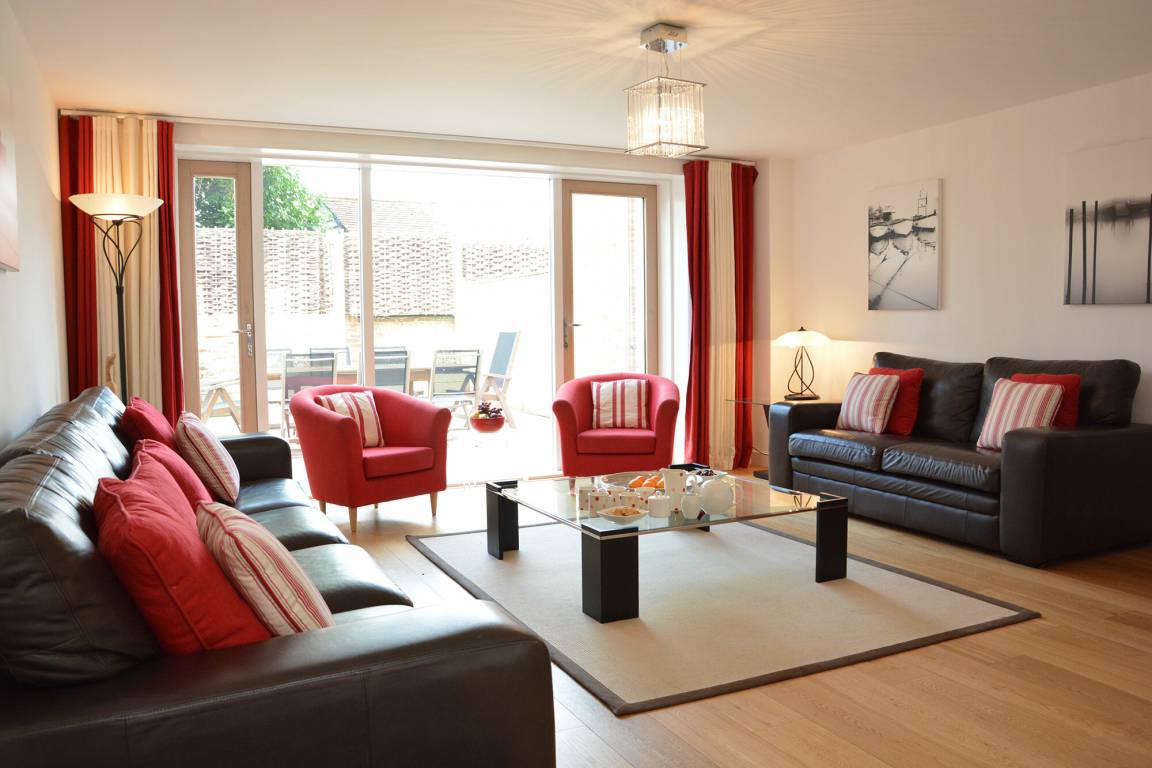 Cottage ∙ 4 Bedrooms ∙ 10 Guests - Walberswick