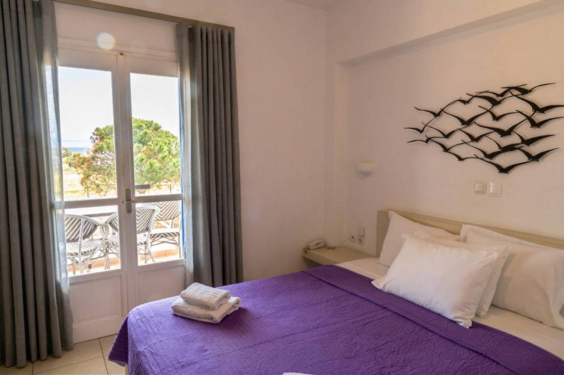 22 M² Bed And Breakfast ∙ 1 Bedroom ∙ 3 Guests - Santorini