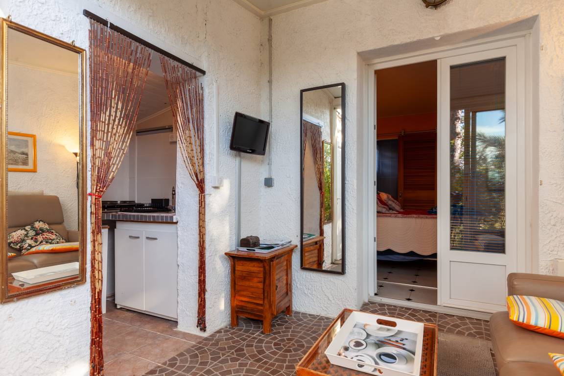 19 M² Bed And Breakfast ∙ 1 Camera Da Letto ∙ 2 Ospiti - Carro