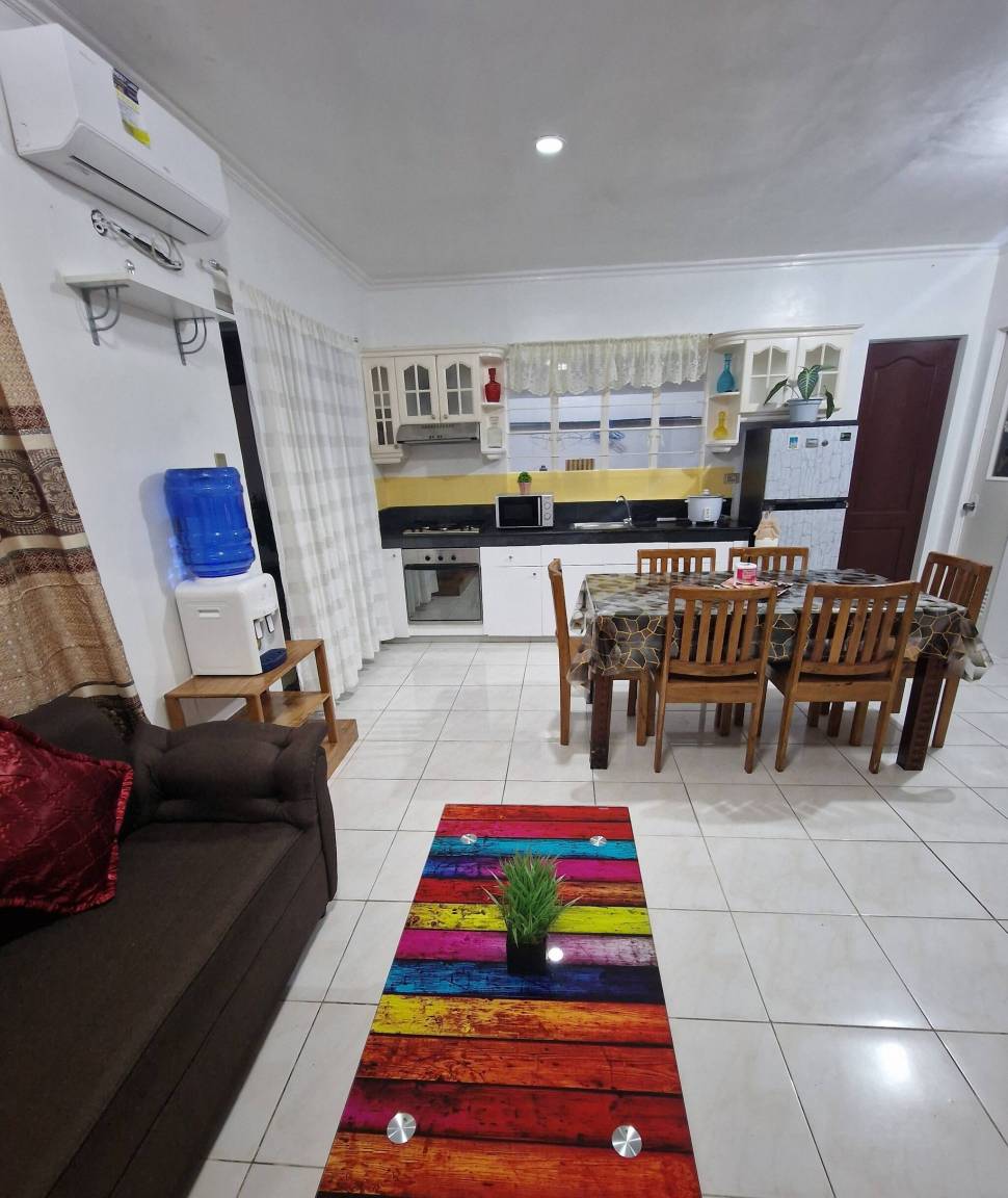 50 M² House ∙ 3 Bedrooms ∙ 6 Guests - Dapitan City