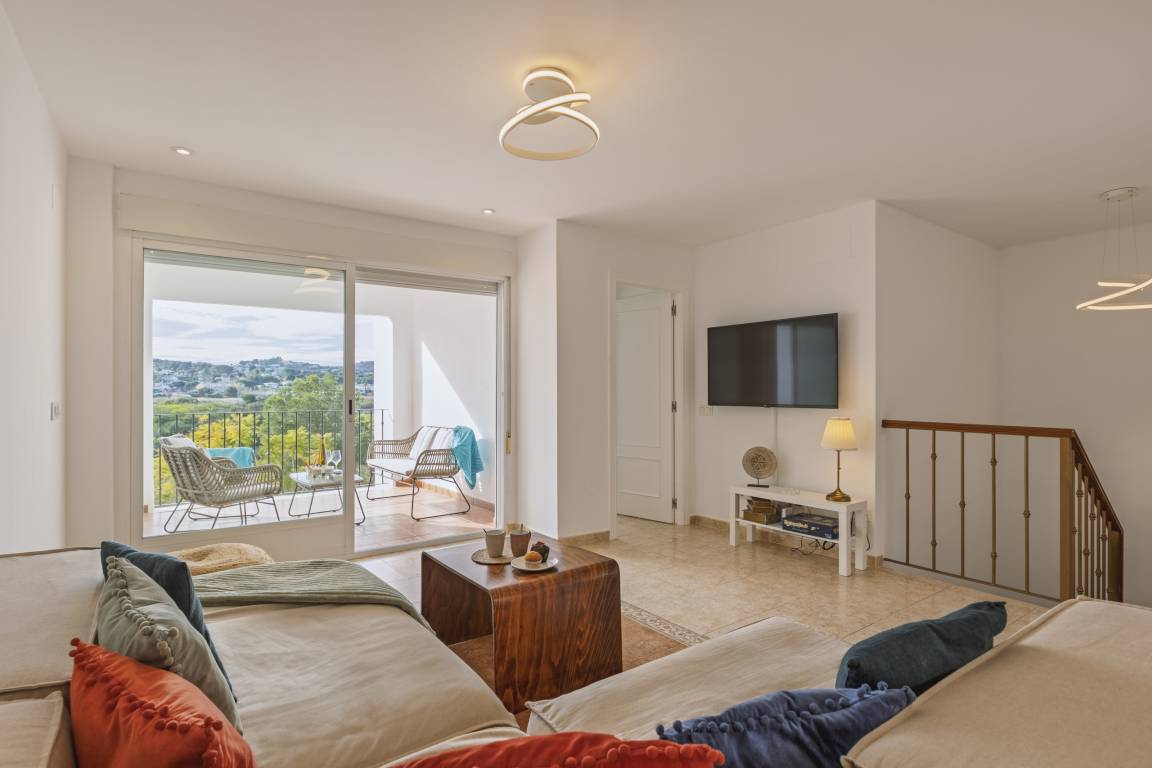 134 M² Apartamento ∙ 3 Habitaciones ∙ 6 Huéspedes - Jávea