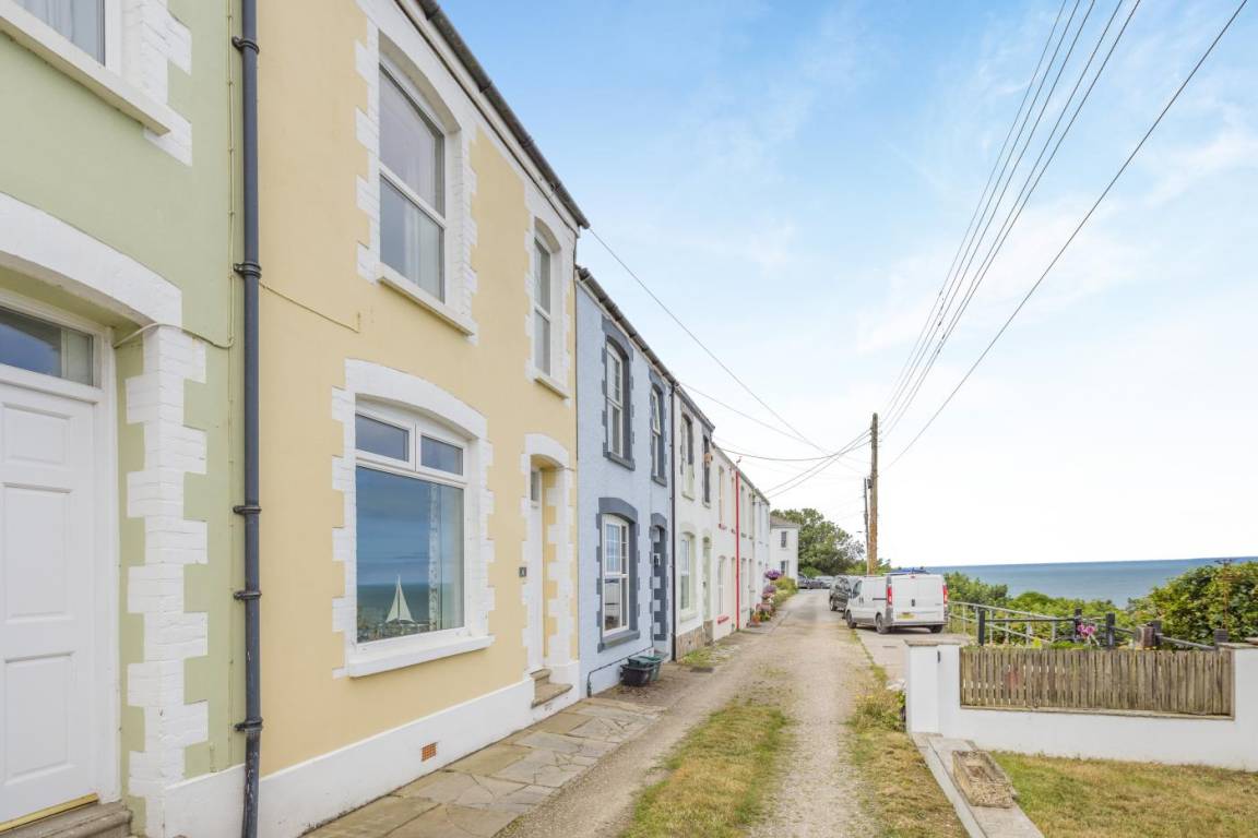 Cottage ∙ 2 Bedrooms ∙ 4 Guests - Westward Ho!