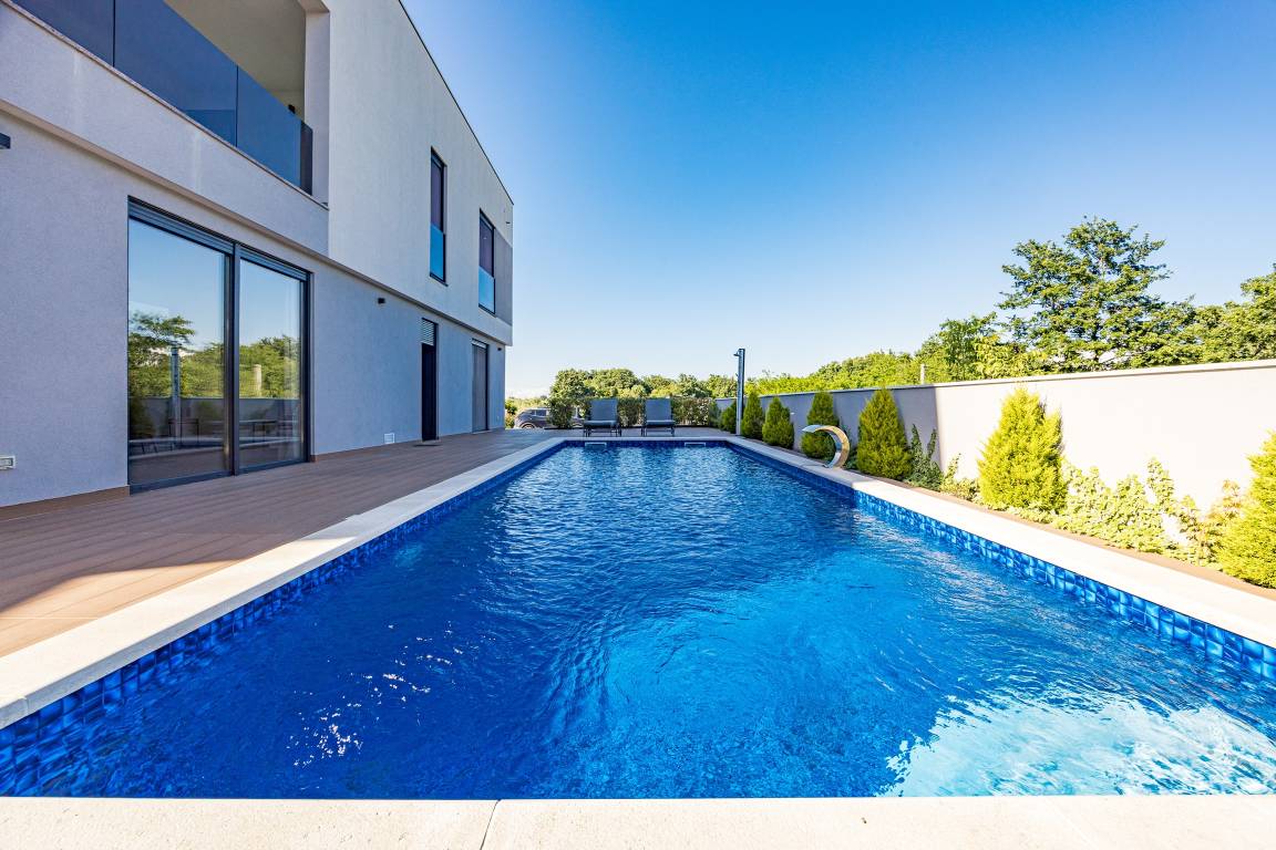 260 M² Villa ∙ 3 Schlafzimmer ∙ 7 Gäste - Poreč
