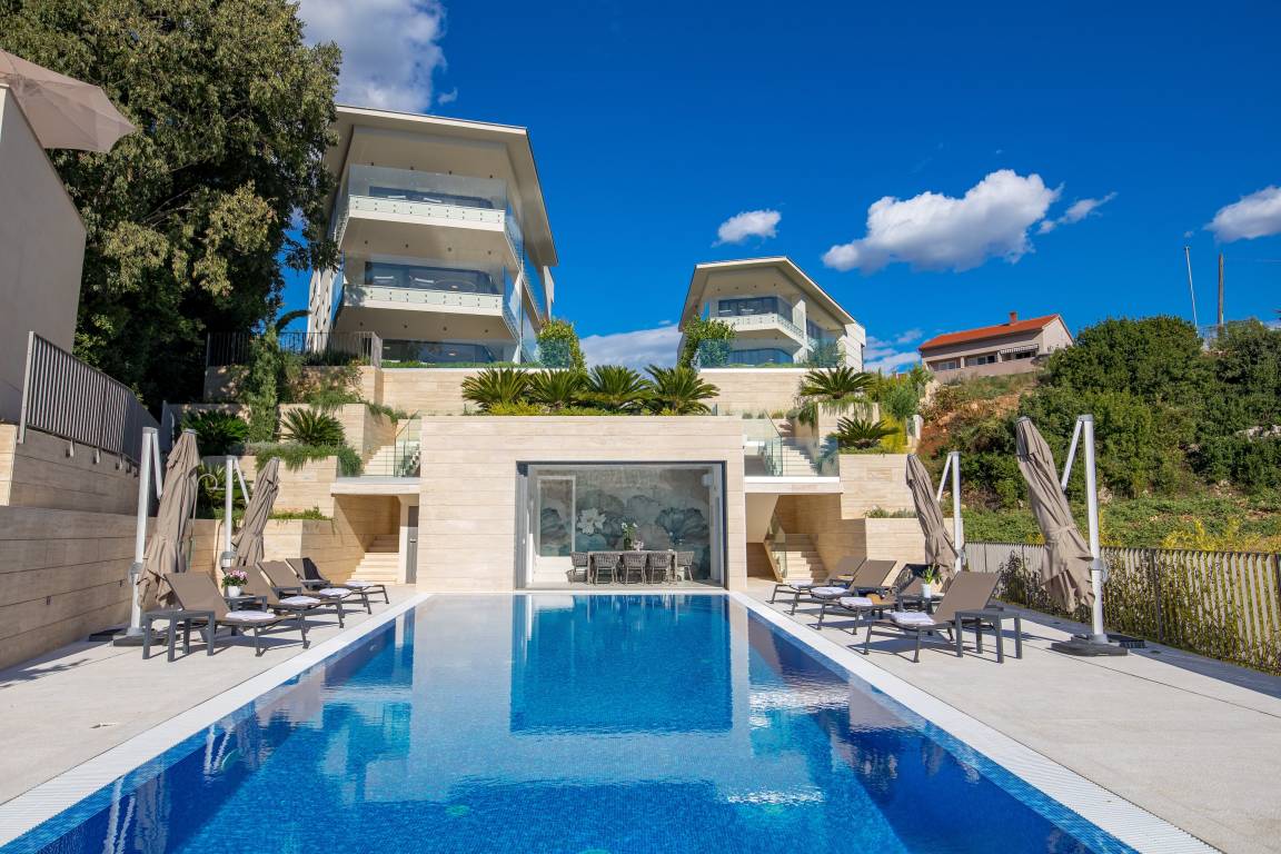 Villa ∙ 9 Chambres ∙ 18 Personnes - Krk