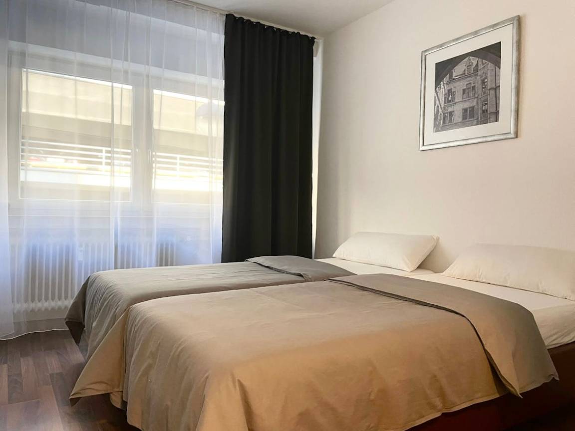 50 M² Appartement ∙ 2 Slaapkamers ∙ 4 Gasten - Keulen