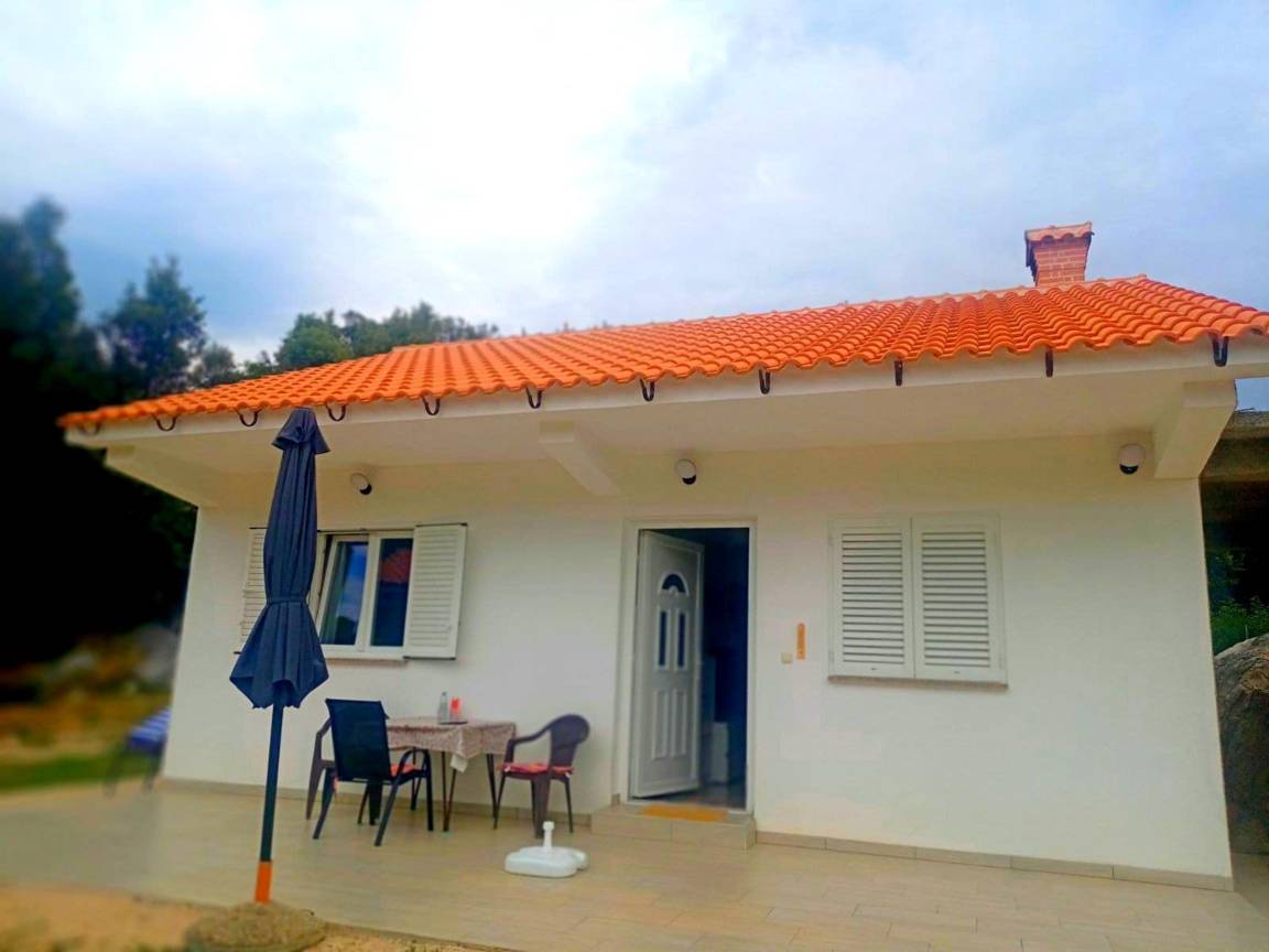 70 M² Talo ∙ 1 Makuuhuone ∙ 3 Vierasta - Supetarska Draga