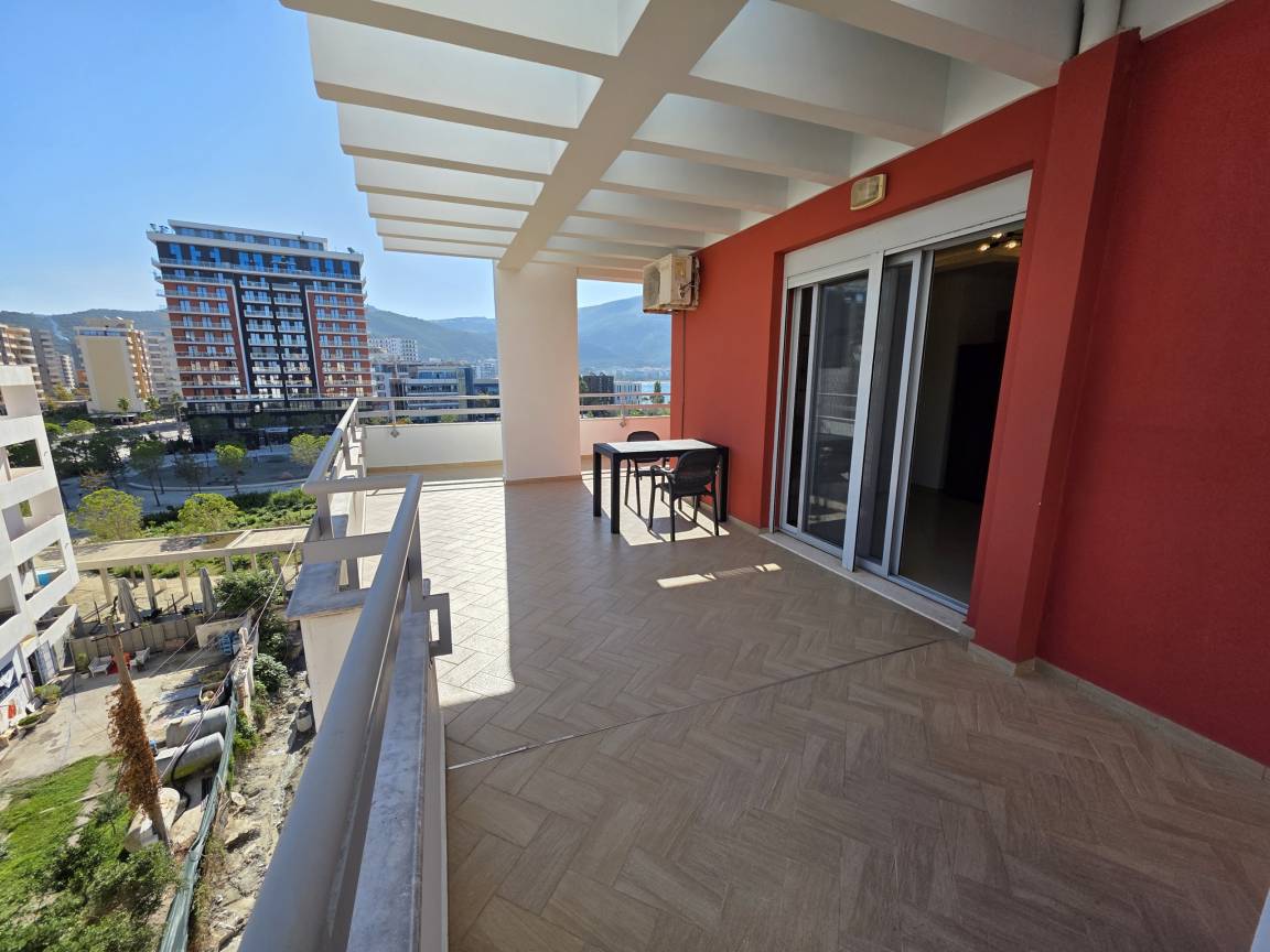 110 M² Apartamento ∙ 2 Habitaciones ∙ 5 Huéspedes - Vlorë