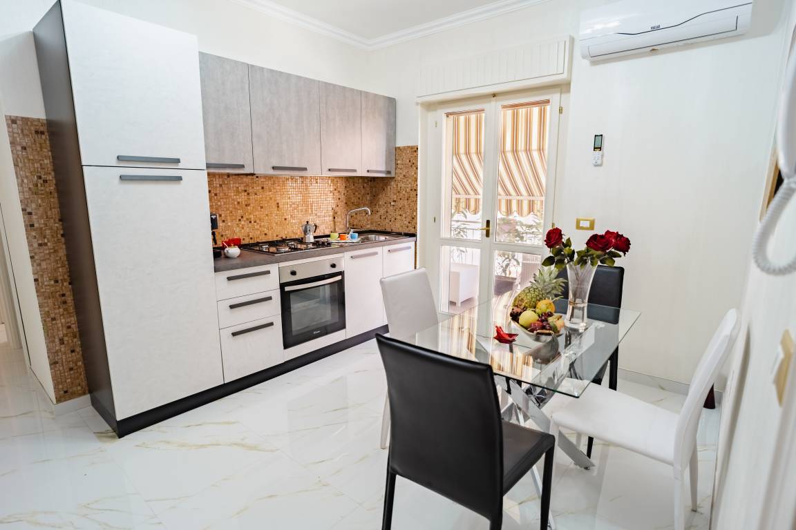 70 M² Apartment ∙ 2 Bedrooms ∙ 4 Guests - Scalea