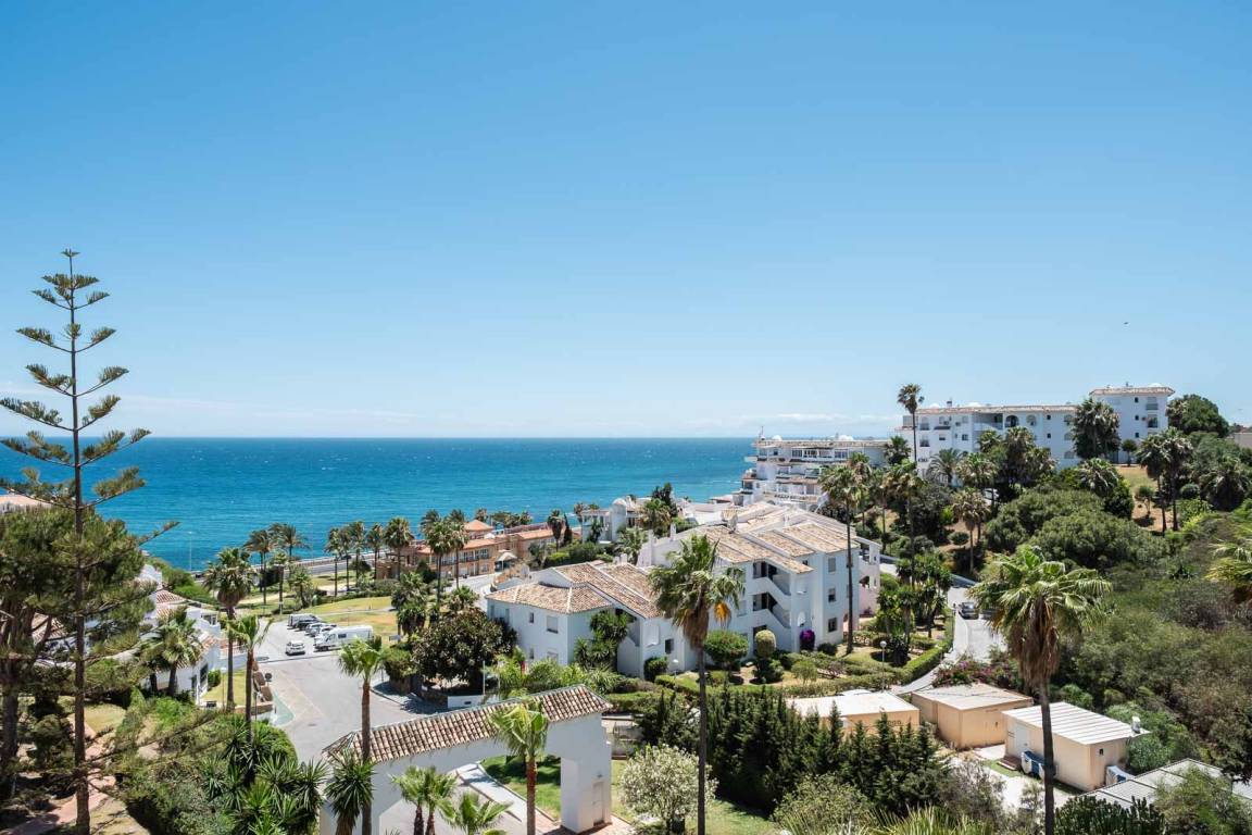 80 M² Apartamento ∙ 2 Habitaciones ∙ 6 Huéspedes - Mijas