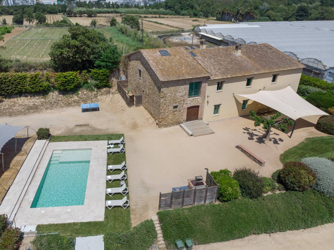 800 M² Villa ∙ 8 Chambres ∙ 30 Personnes - Santa Susanna