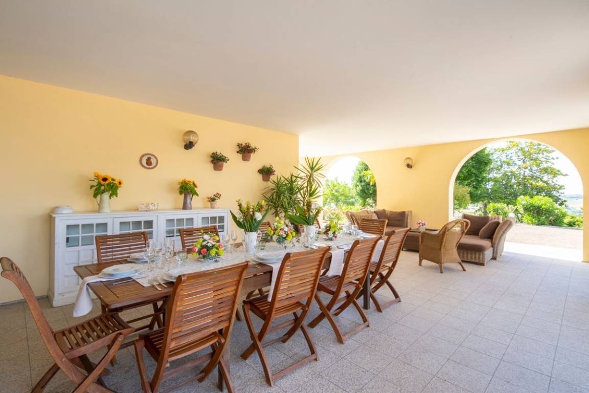 Vivenda ∙ 10 Quartos ∙ 16 Hóspedes - Recanati