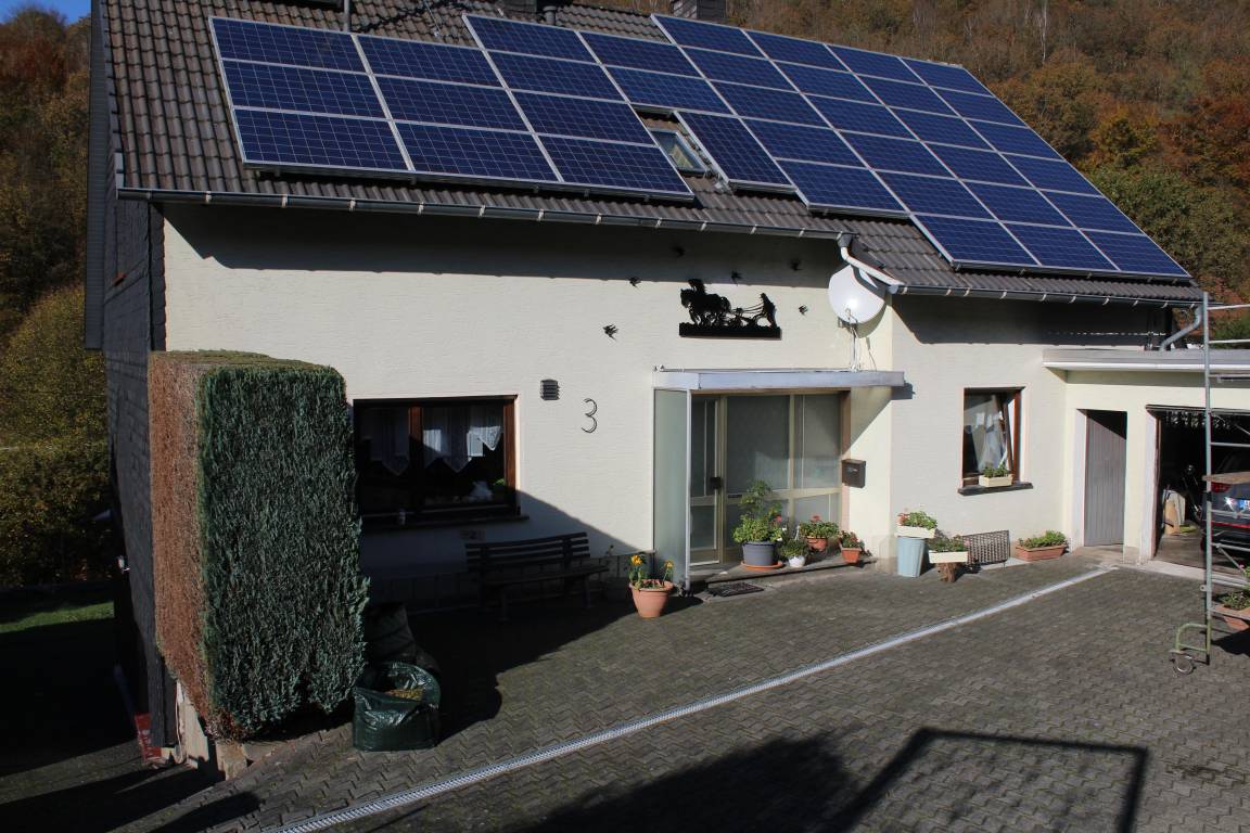 38 M² Ferienwohnung ∙ 1 Schlafzimmer ∙ 2 Gäste - Betzdorf