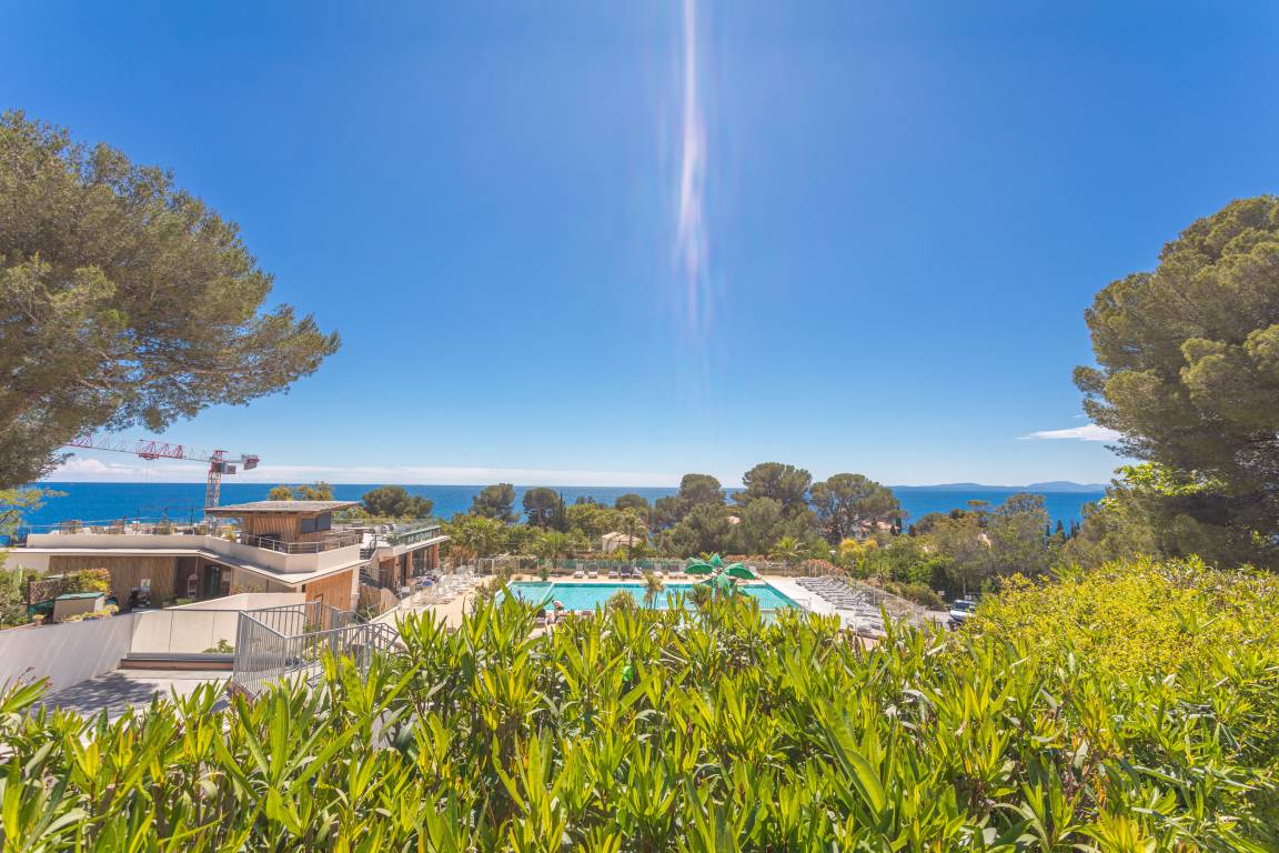 40 M² Caravan ∙ 2 Bedrooms ∙ 5 Guests - Fréjus