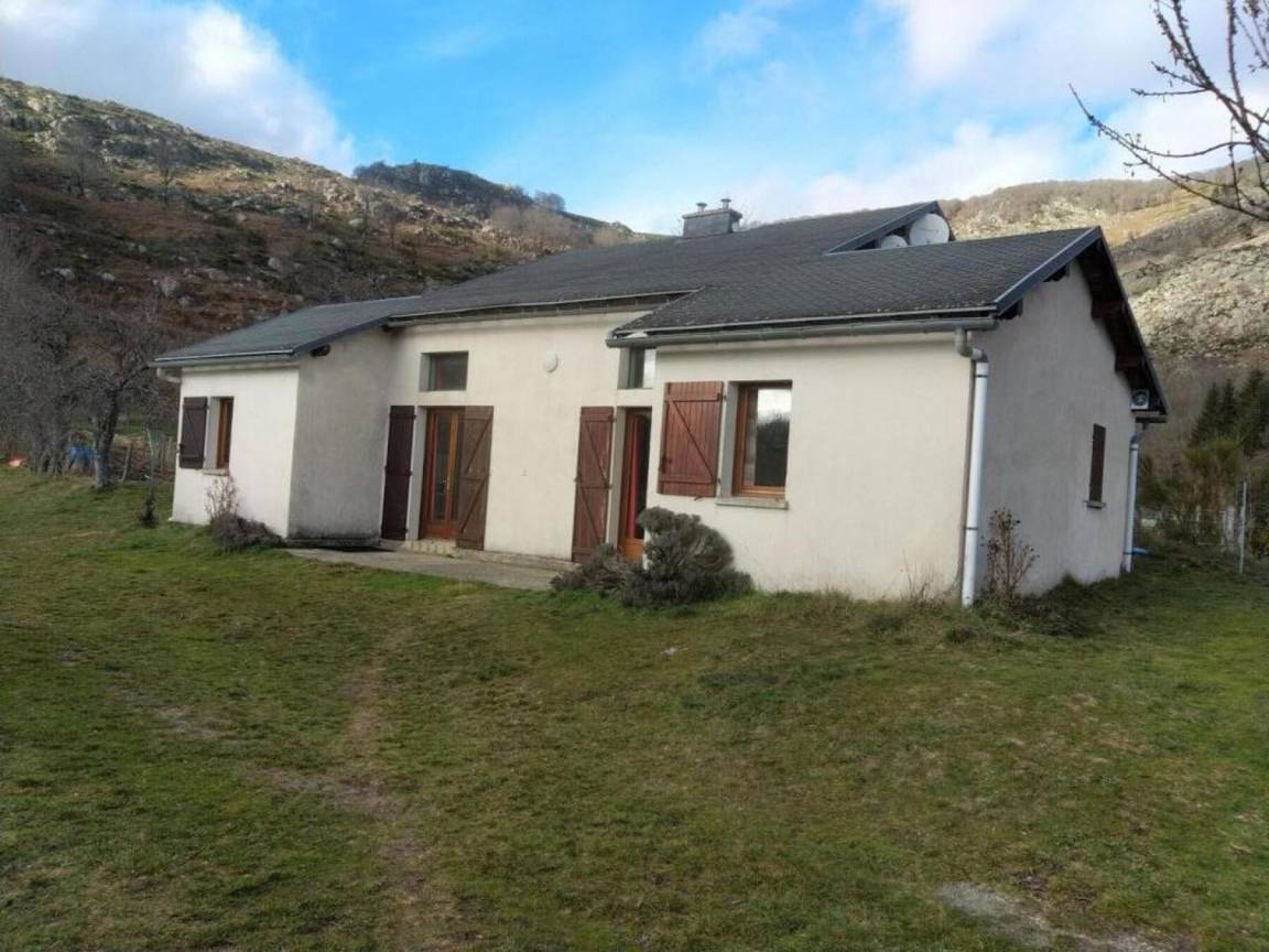 69 M² Maison De Vacances ∙ 3 Chambres ∙ 6 Personnes - Saint-Sauveur-Camprieu