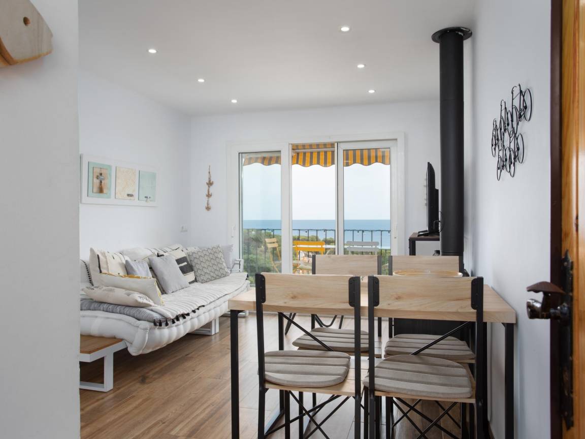 42 M² Apartamento ∙ 2 Habitaciones ∙ 4 Huéspedes - Palafrugell
