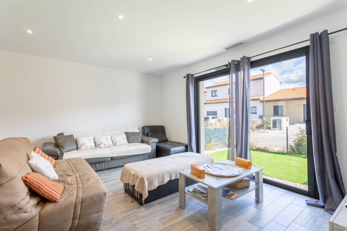 90 M² Villa ∙ 2 Chambres ∙ 4 Personnes - Le Boulou