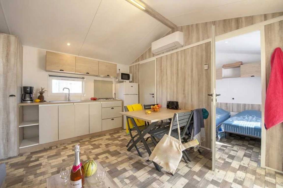 32 M² Camping ∙ 2 Bedrooms ∙ 4 Guests - Brem-sur-Mer