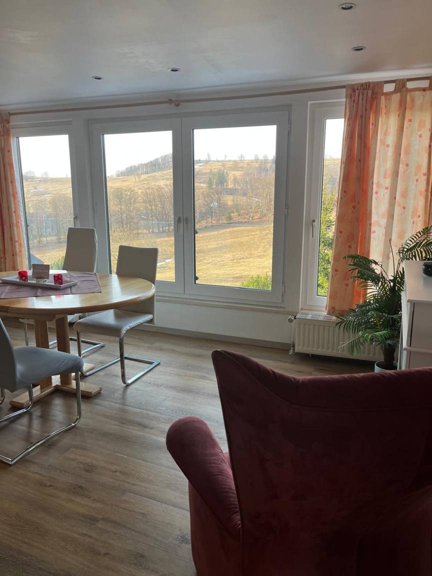 84 M² Ferienwohnung ∙ 2 Schlafzimmer ∙ 5 Gäste - Bad Lauterberg im Harz