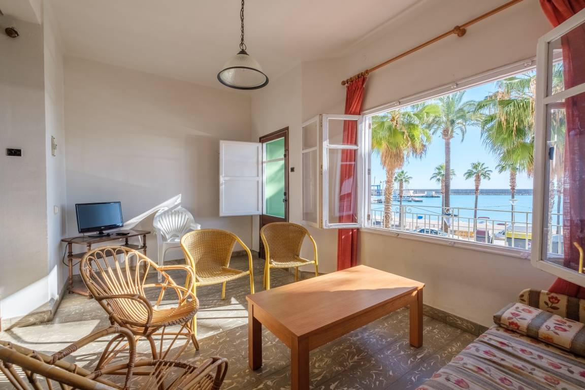 90 M² Apartamento ∙ 4 Habitaciones ∙ 8 Huéspedes - Peñíscola