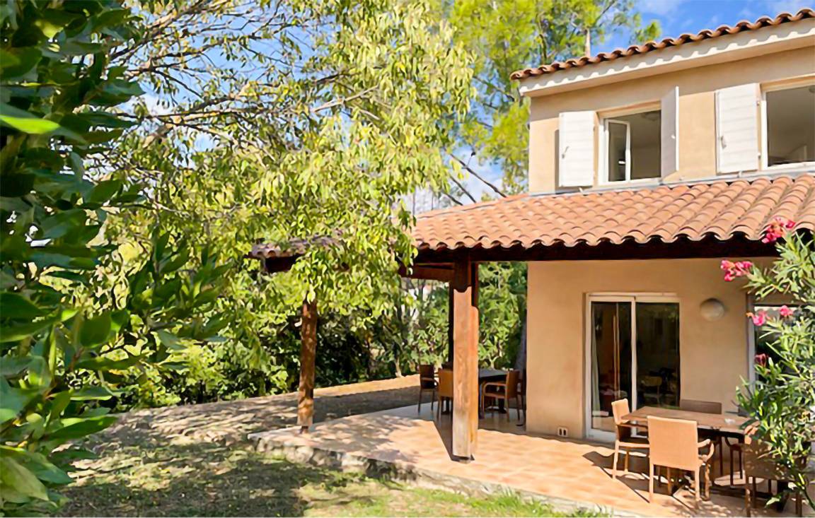 65 M² Casa ∙ 3 Habitaciones ∙ 6 Huéspedes - Montauroux